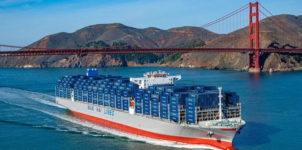 Wan Hai Lines inks $1.6bn order for methanol dual fuel neo-panamax ...