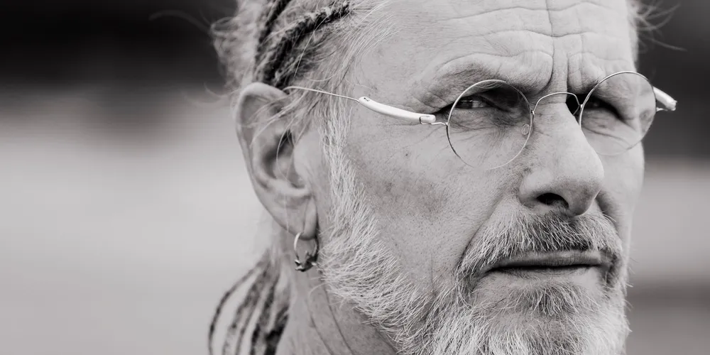 Jeg er jo en av de rike. En av de superrike. Men jeg føler meg ikke sånn