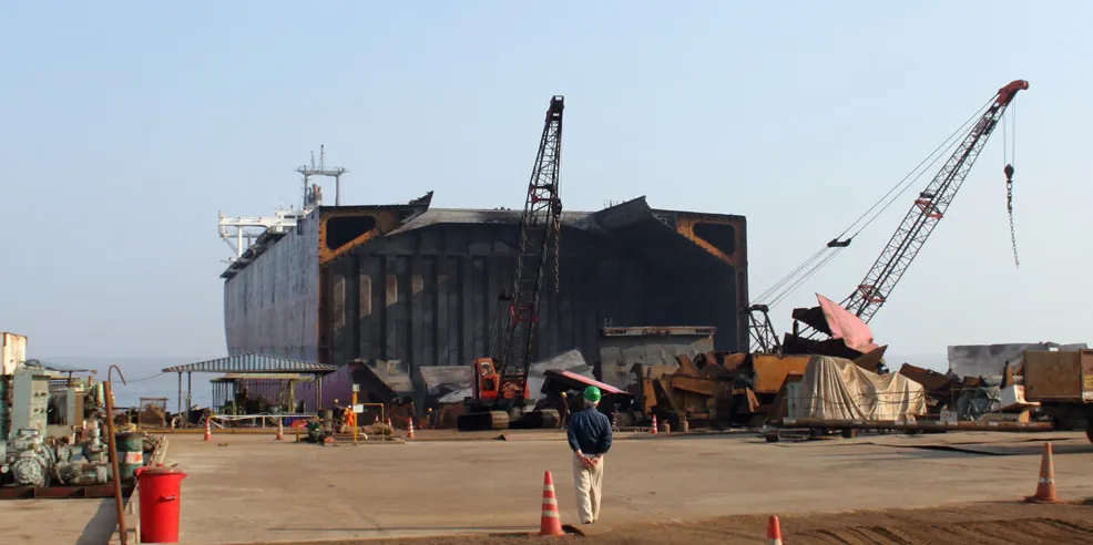 Lila Global recycles capesize bulker at Alang as prices again dip below ...