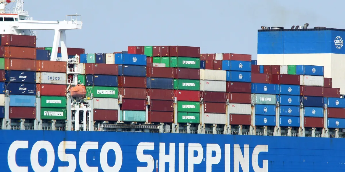 Cosco Shipping Holdings’ profit slumps 55% in third quarter on tariff ...