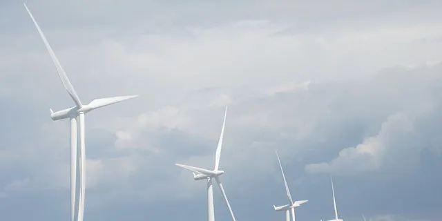 Broadwind gets Siemens towers deal | Recharge