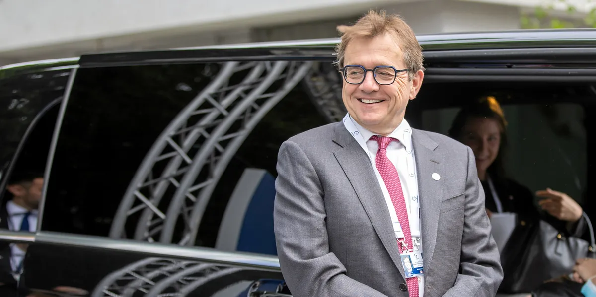 Canada announces $200m subsidy auction for green hydrogen exports to ...