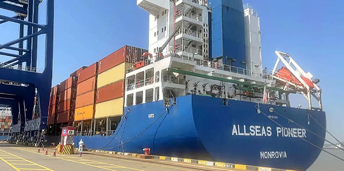 Newcomers Ellerman and Allseas keep the container ship charter market ...