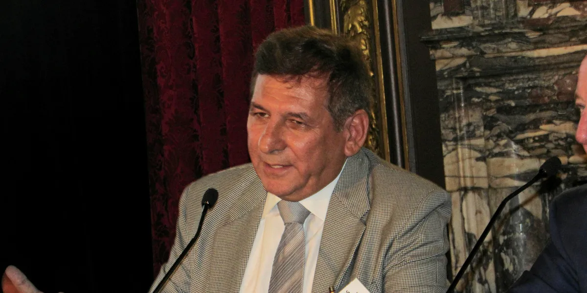 Hadjiyiannis buoys boxship fleet with Patjens panamax