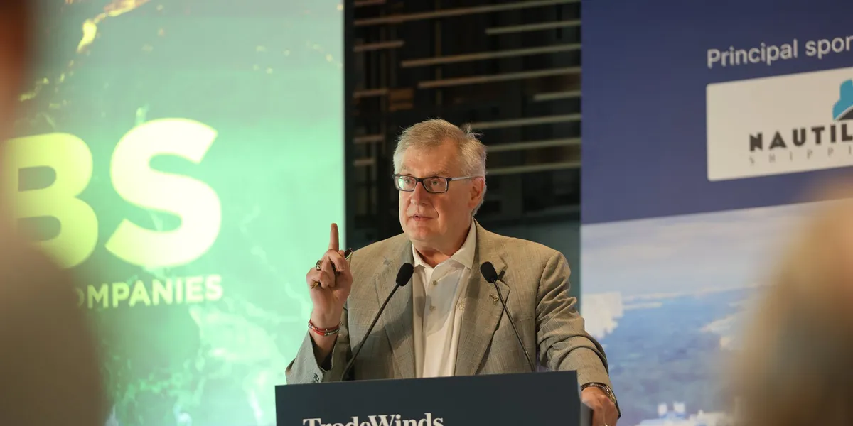 Intelligent software, the new invisible engine: Welcome to Maritime 5.0