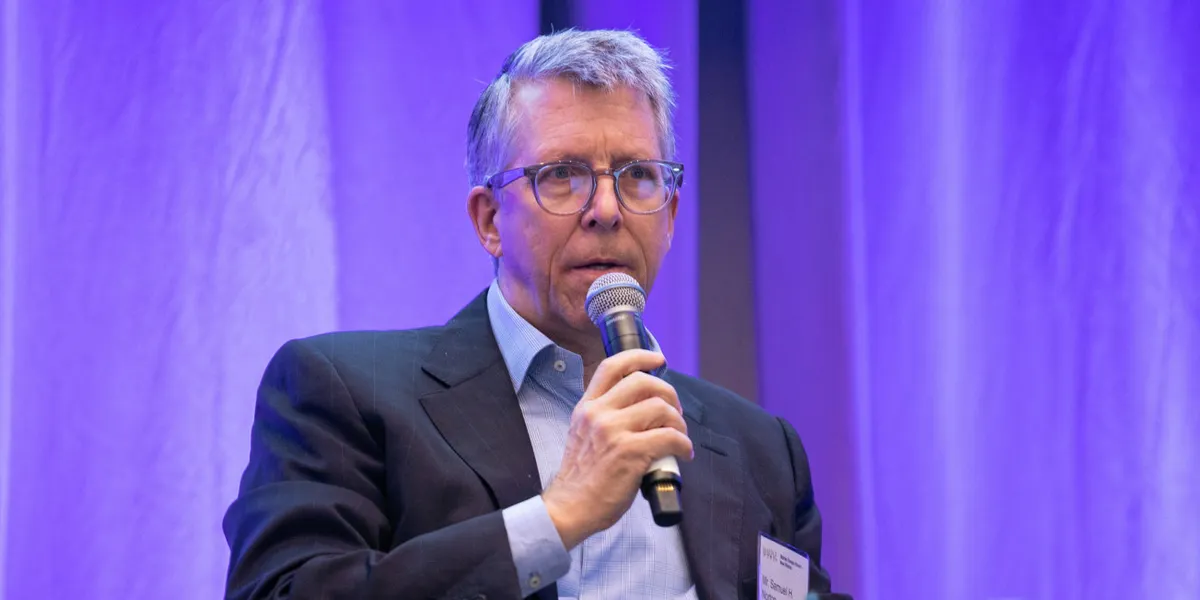 OSG buys back $11.4m in warrants from Cyrus Capital