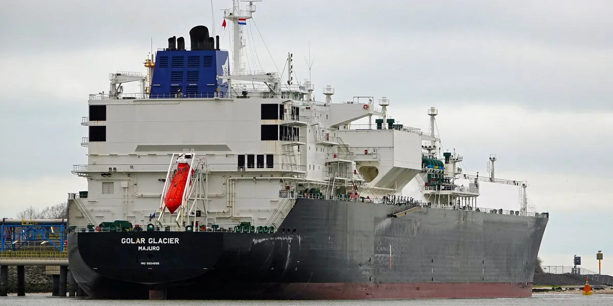 CoolCo eyes 10-year-plus deals on its LNG newbuilding options