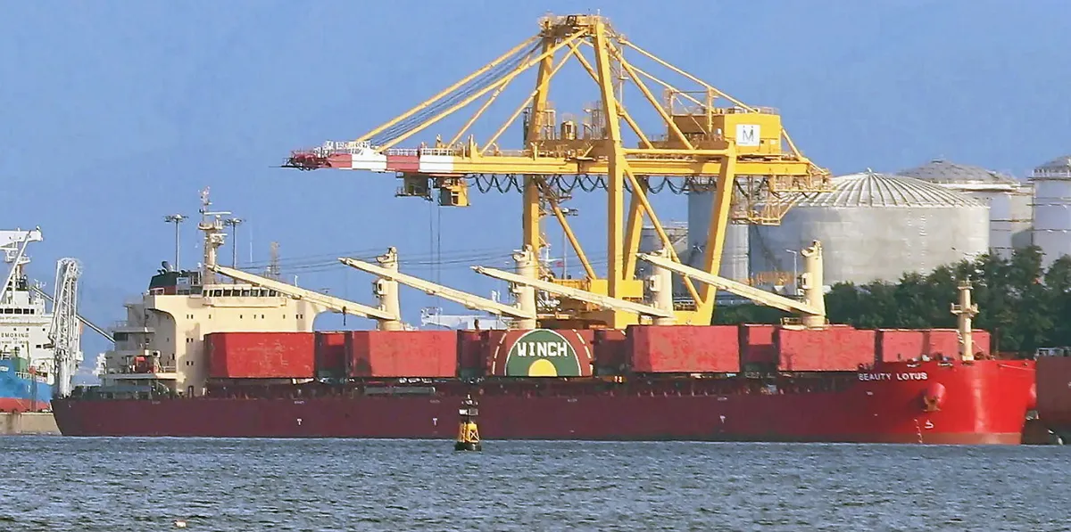 Everest Shipping sells off entire ultramax bulker fleet as it quits sector