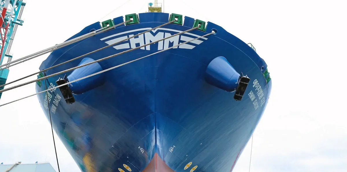 HMM moves into LNG fuelling with Navios container ships