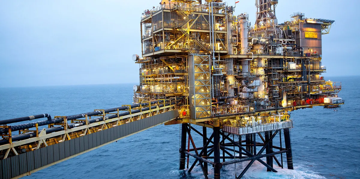 Shell wins regulatory approval for Jackdaw gas development in UK North ...