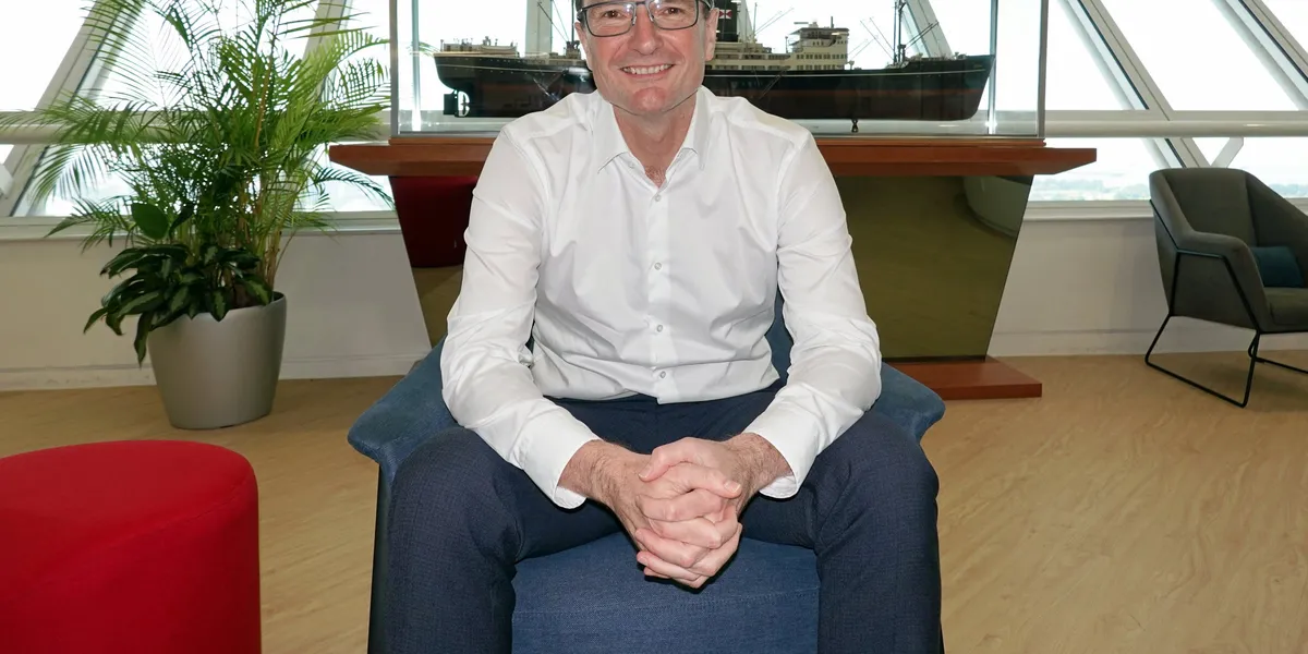 Swire Group puts newbuilding plans on ice due to high prices and full yards