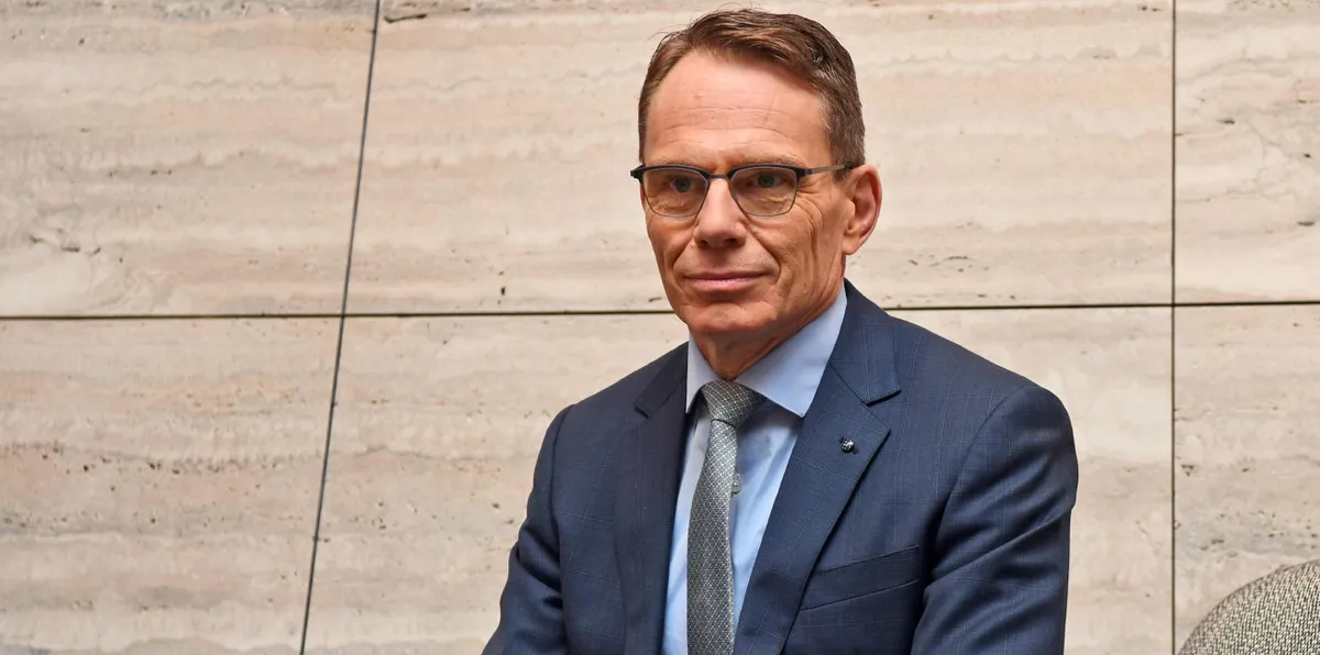 Shell appoints former BHP boss Mackenzie as new chairman, CEO pay falls ...