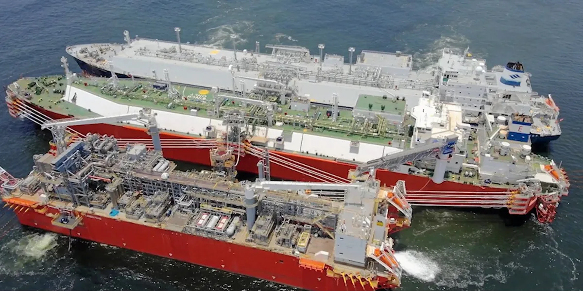 Eni’s Congo FLNG project starts loading initial cargo onto GasLog LNG ...