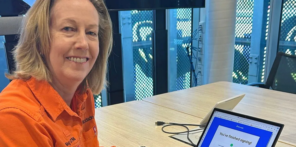 Woodside snaps up world-first blue ammonia plant from OCI