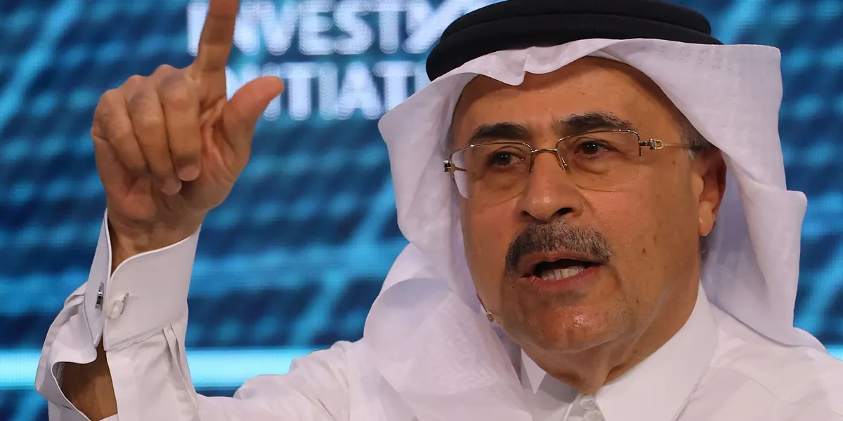 Four contracting heavyweights in battle for expansion of strategic ...