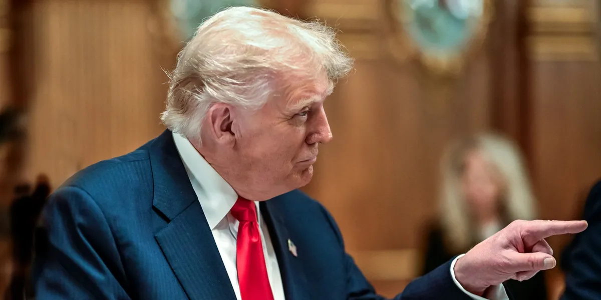 Trump: Venezuela will hand over up to $3bn of crude to US