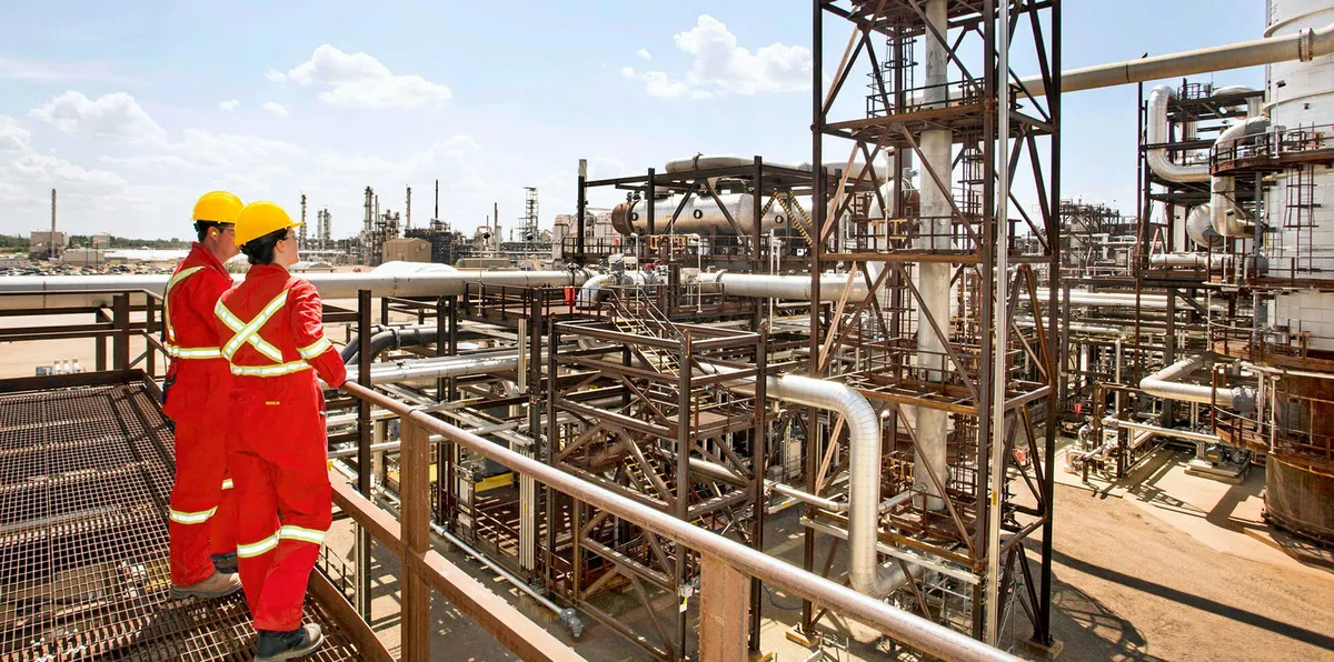 Shell unveils plans for giant Canadian carbon capture and storage ...