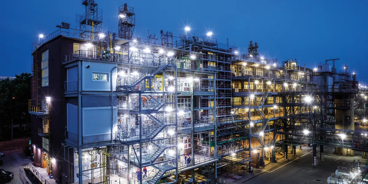 ExxonMobil and BASF partner on turquoise hydrogen pilot in the US ...