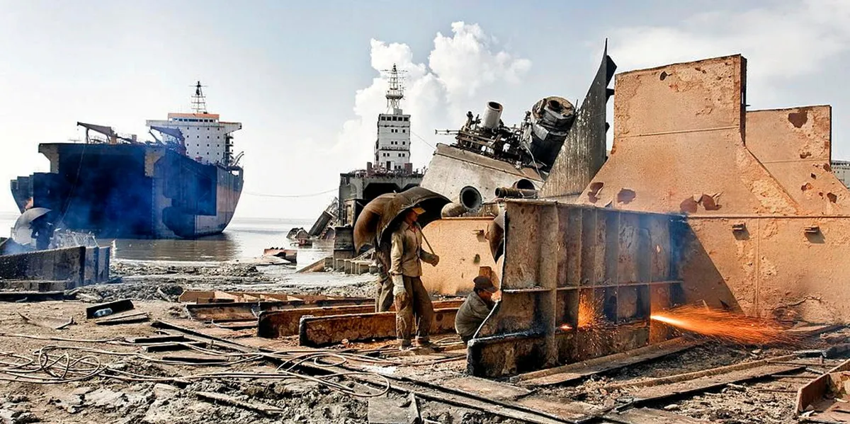 Mariner Associates and Carlos A Gothong recycle bulker and car carrier ...