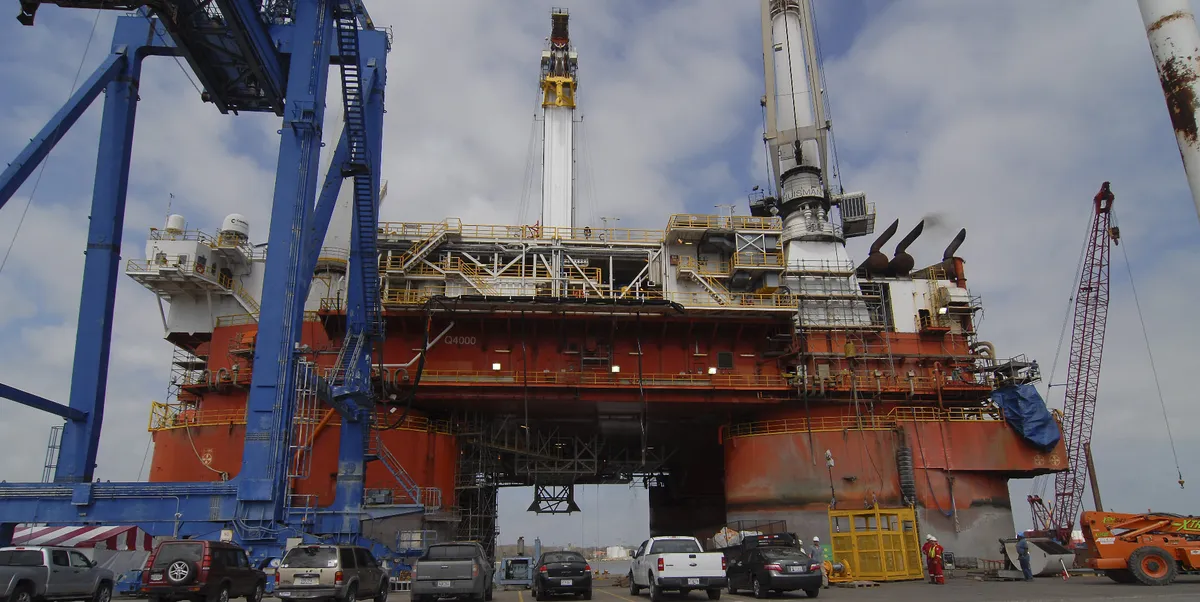 Helix Q4000 awaits lifeboat at yard | Upstream