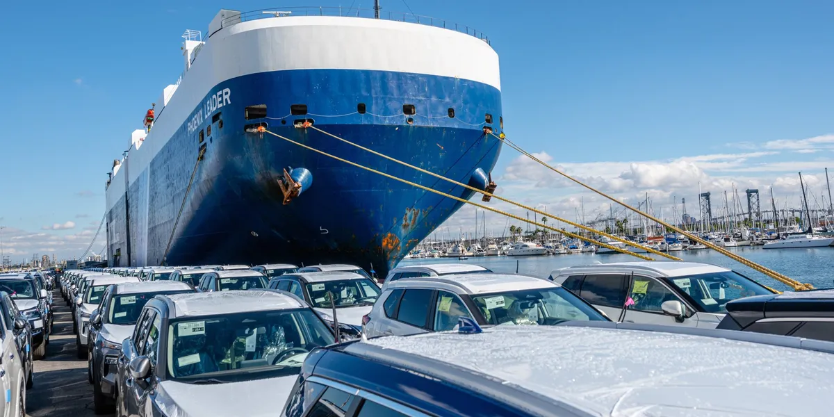 California’s biggest ports forge zero-emissions pact