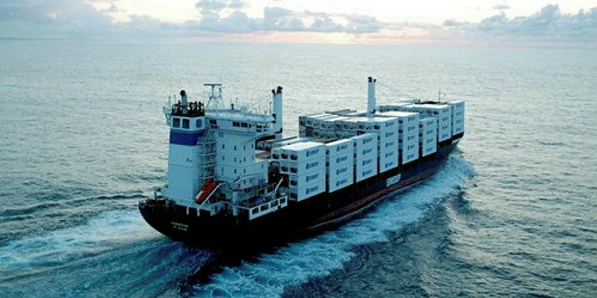 Eimskip sells 24-year old containership veterans