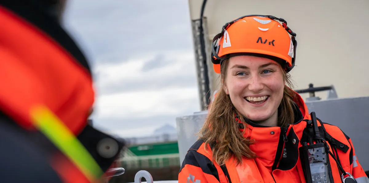 Merete Haugland (23) jobbar på Havfarmen: – Som å vere med på ei ...