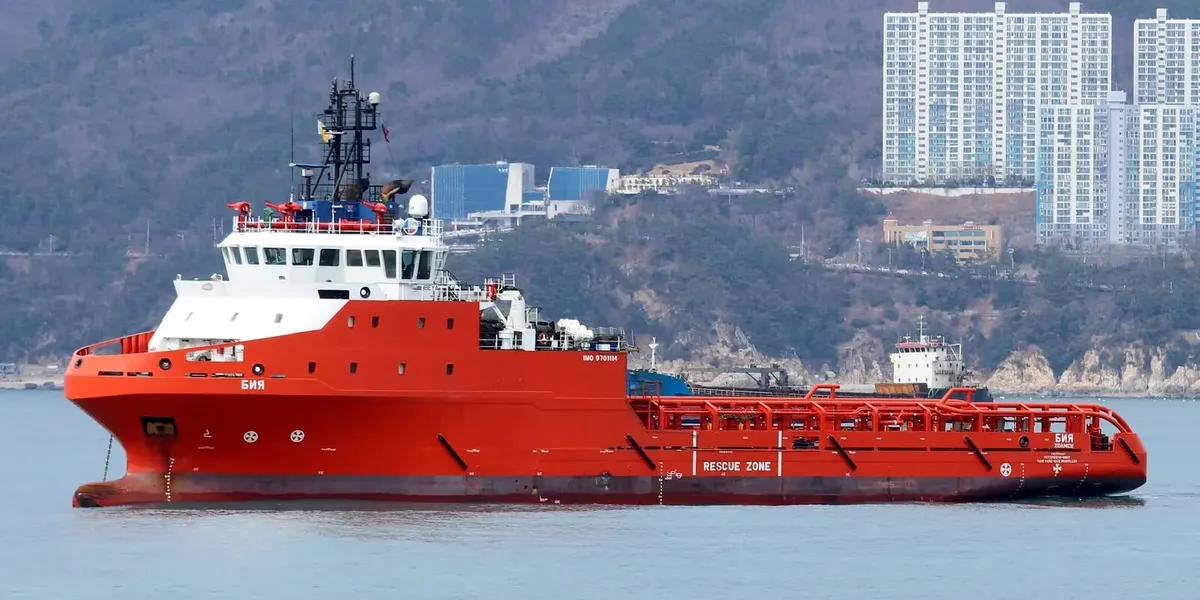 Chinese bank arrests former Russian-owned anchor handler in Singapore