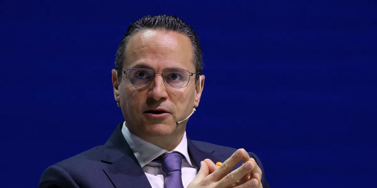 LNG Canada to ship first cargo in mid-2025: Shell CEO | Upstream