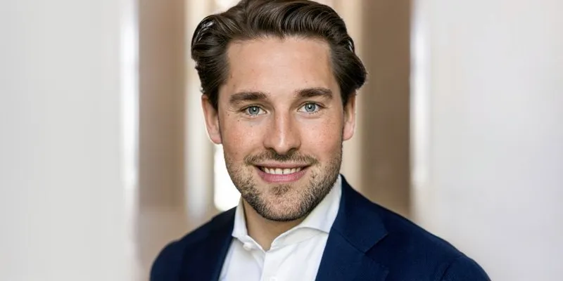 Peter Dohle bumps up orderbook with four container ship newbuildings