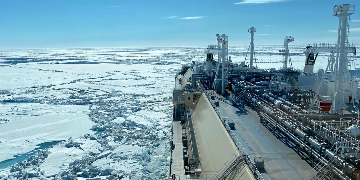 Second LNG carrier takes Northern Sea Route east as first homes in on Asia